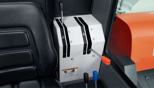 DC-108X Cabin - สยามคูโบต้าคอร์ปอเรชั่น ผู้ผลิตแทรกเตอร์คูโบต้า