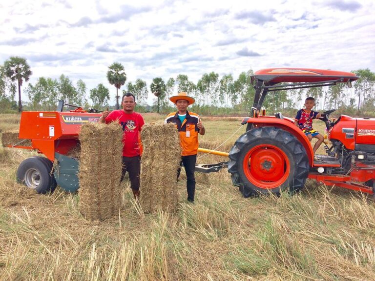 Hay Baler คืออะไร รู้จักเครื่องอัดฟาง ตัวช่วยเพิ่มรายได้ - สยามคูโบต้าค ...